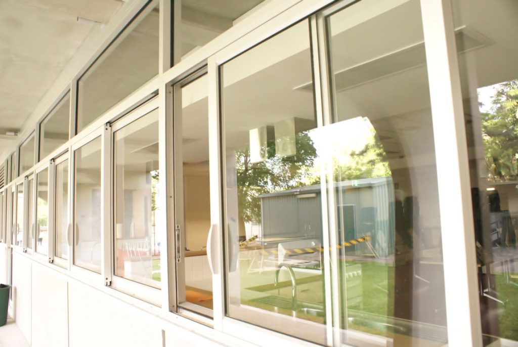 Sliding Windows – M&C Aluminium Windows and Doors